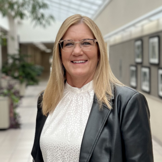 Amy Hueser - Western Iowa Tech Community College